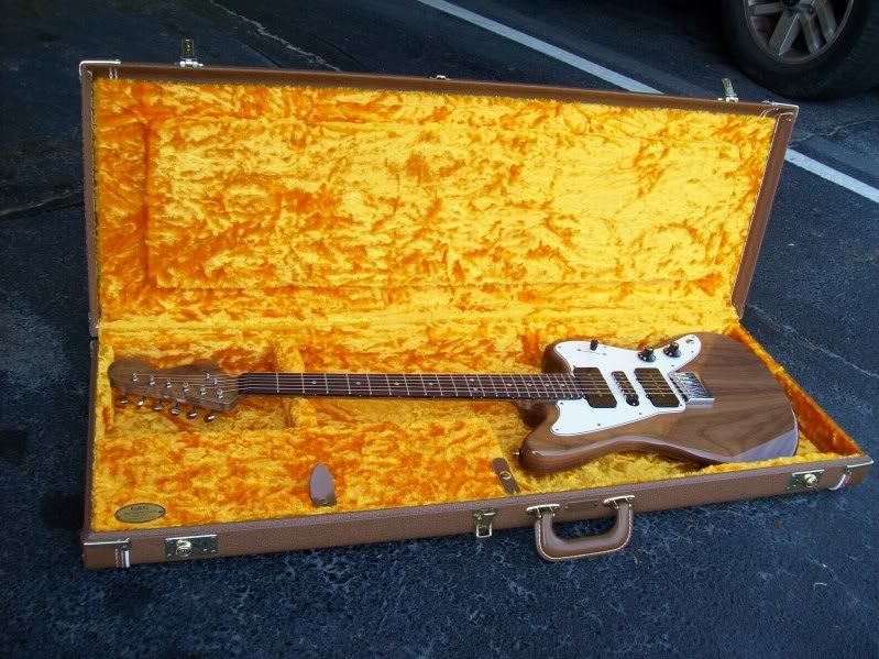 Re: Walnut Jazzmaster - OffsetGuitars.com