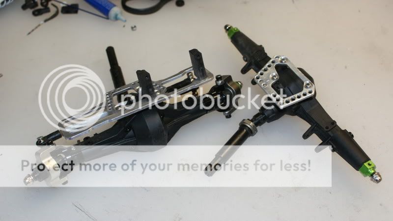 Will stock berg knuckles fit on Axial axles? | RCCrawler Forums